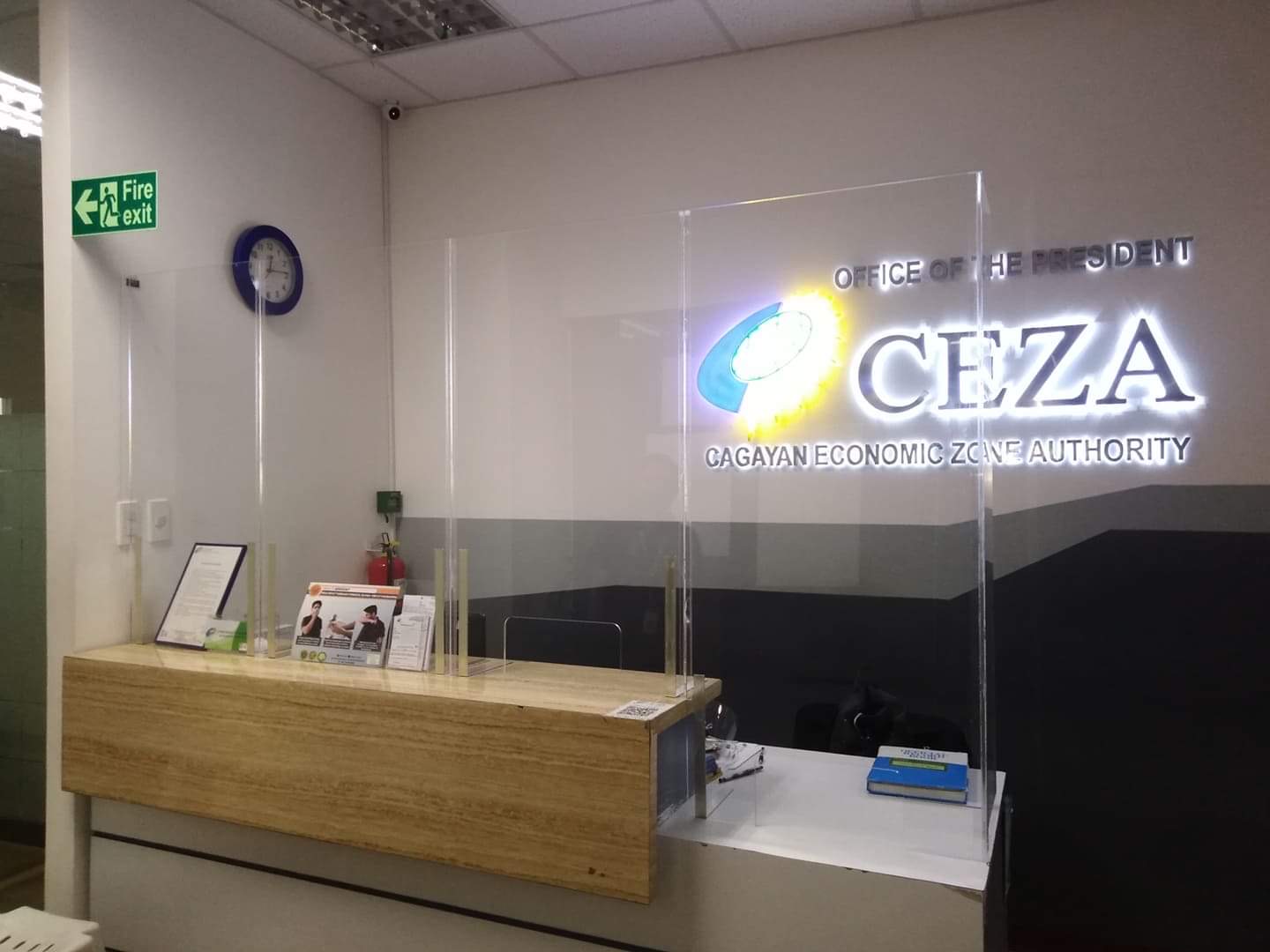 Acrylic Shields Advantages for your Business - Lnd Signs and Ads